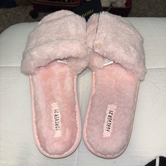 Forever 21 | Shoes | Forever 2 Pink Plush Slippers For Cozy Comfort ...